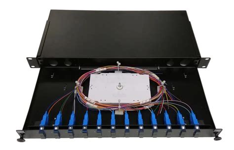 ODF 19inch Rack Mounted Fiber Optic Patch Panel 24c 48 Fiber Distribution Box Fiber Optic