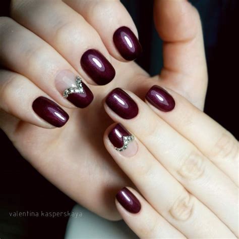 Бордовый маникюр 100 свежих фото Gel Nails French French Tip Gel