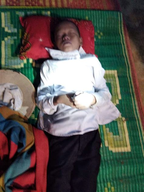 ឪពុកម្ដាយ បាត់កូនពីផ្ទះ នាំគ្នា ដេីររកស្រាប់តែប្រទះឃេីញកូនប្រុស ទាំងពីរ នាក់ លង់ទឹក ស្លាប់ ក្នុង