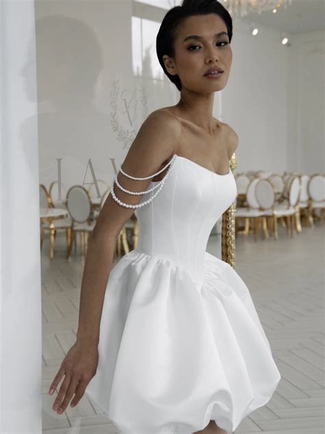 Свадебное платье Дублин Angela купить по цене 29500 руб в Санкт Петербурге