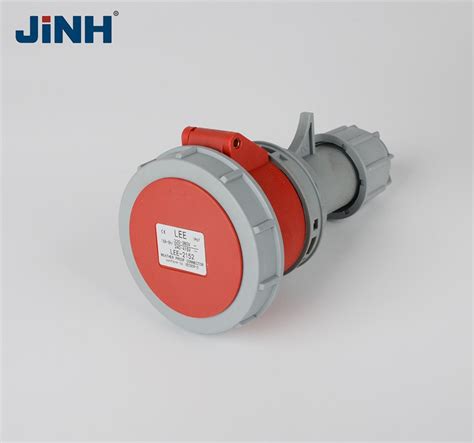 Universal Watertight Waterproof Electrical Outlet Industrial Plugs Sockets