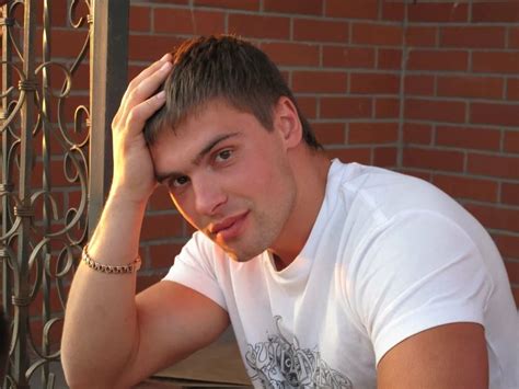 Красивые парни москвы 80 фото