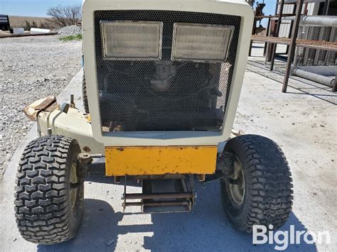Cub Cadet 1720 Lawn Tractor Bigiron Auctions