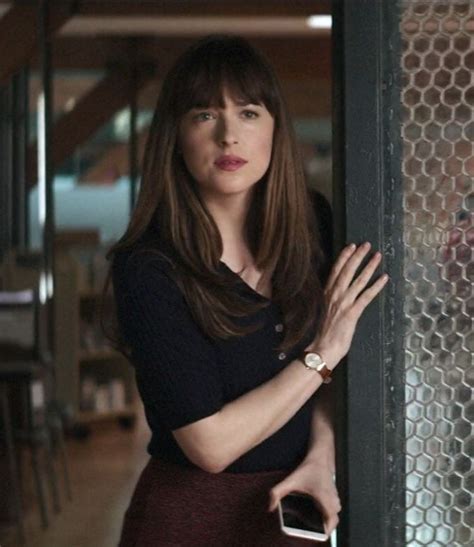 Pin By Maaya On Dakota Johnson Dakota Johnson Style Dakota Johnson Hair Hairstyles With Bangs