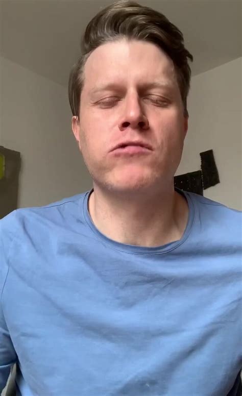 Cute white guy eating shit ThisVid com 日本語で