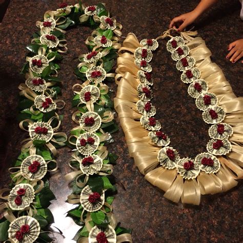 How To Make A Spiral Ribbon Lei Hawaiian Ribbon Lei Tutorial Artofit