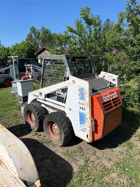 Bobcat 742 Live And Online Auctions On