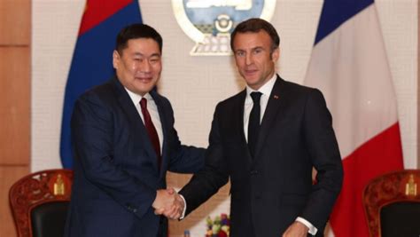 Ерөнхий сайд Л Оюун Эрдэнэ БНФУ ын Ерөнхийлөгч Эммануэл Макронд бараалхлаа