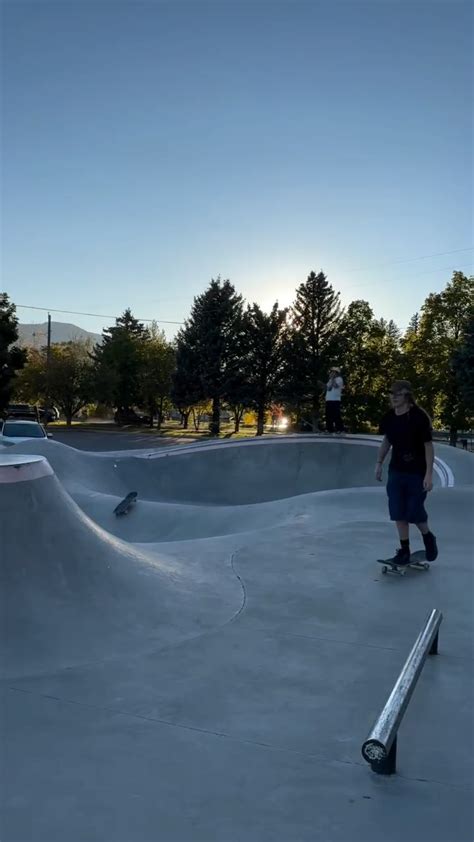 Ella Allison Ellaliciouskiii • Instagram Photos And Videos