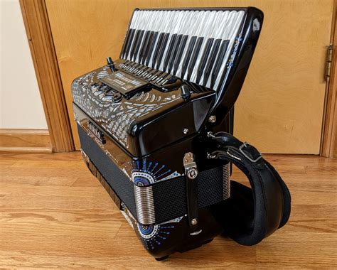 Iorio Sem 502d Double Chamber Midi Accordion