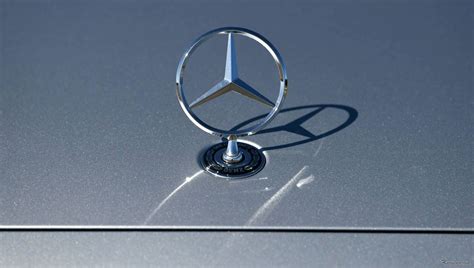 벤츠 마크 부활 메르세데스 벤츠 E300 익스클루시브