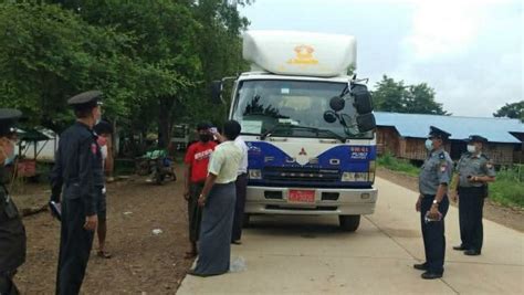 ဗိုလ်မှူးချုပ်အဆင့်ရှိသူ တိုင်းဦးစီးချုပ် အပါအဝင် စစ်ကောင်စီတပ်အရာရှိ ၄