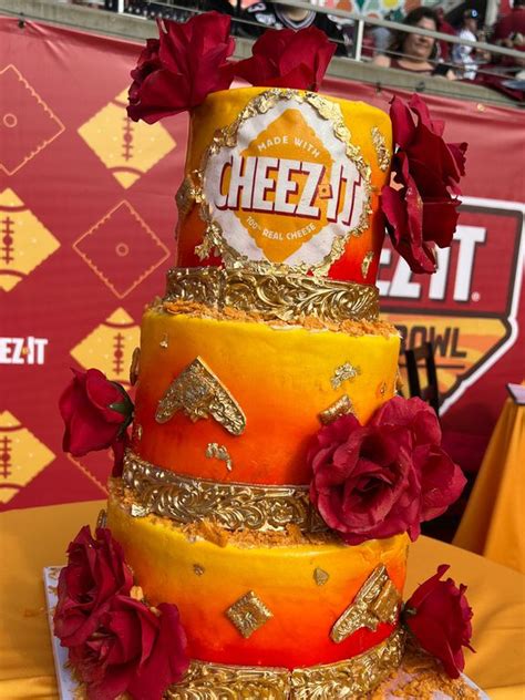 Couple Gets Married At Cheez It Citrus Bowl Officiated By Cheez It