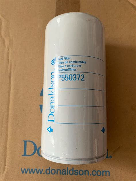 DONALDSON P550372 - Fuel filter cross reference