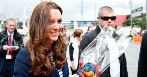 Kate Middleton On Cover Of British Vogues 100th Anniversary Edition Bof