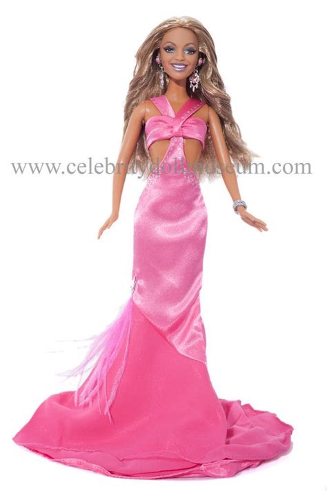Beyoncé Celebrity Doll Museum