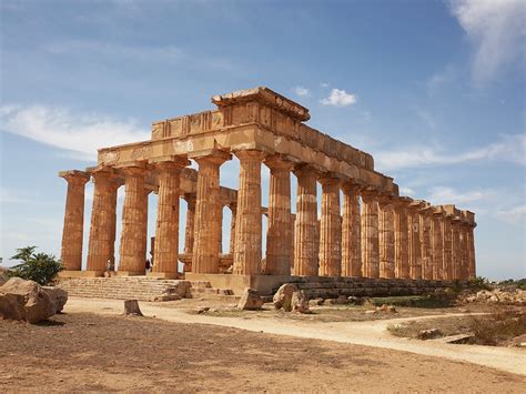 Adventures With Sarah Blog The Ancient Greek Temples In Sicily