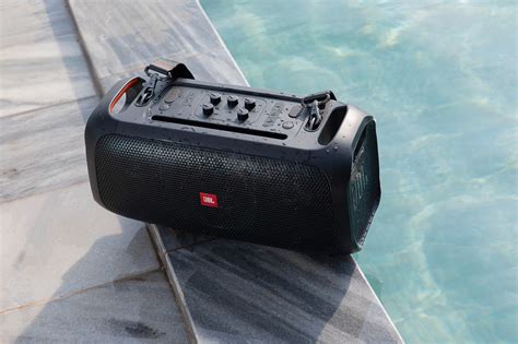 Tr I Nghi M Jbl Partybox On The Go Loa Ti C Di Ng Nh N M C C