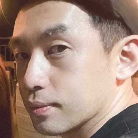 이제 300명 넘었어🧡💛 오늘 400명 넘고싶다 도와줘👉👈 스하리 하면 바로 반하리무조건리포스트 갈게 🥰 스하리