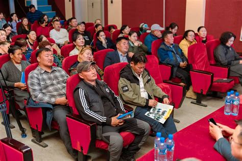 УИХ ын гишүүн Ц Туваан тойрогтоо ажиллалаа