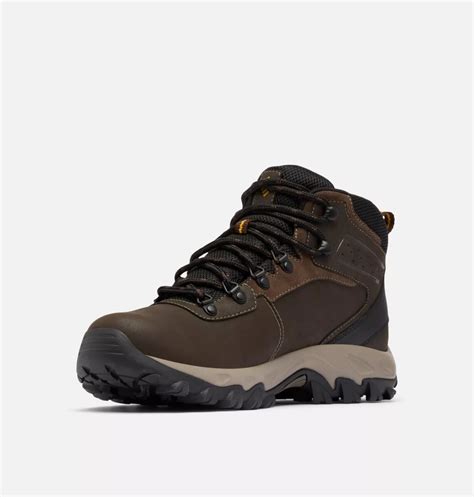 Mens Newton Ridge Plus Ii Waterproof Wide Hiking Shoe Columbia