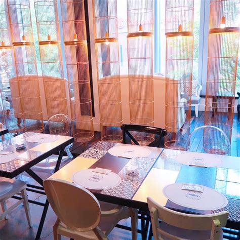 Feb 싱가폴 여행 3일차 아티스티크 차임스 야쿤 카야토스트 파크로얄 온 피커링 아스톤 원플러튼 Ps카페 마리나베이 Twg 쇼핑 리버크루즈 슈퍼트리쇼