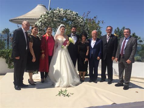 Bizim çocuk Ömer Aysan Ayça Hanım Ile Evlendi
