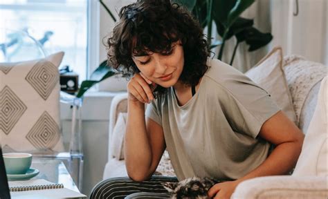 what is an implicitly defined copy assignment operator in c