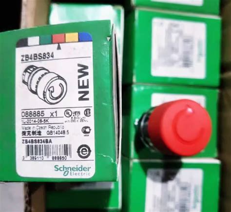 1pc New Schneider Mushroom Head Emergency Stop Button Switch Zb4bs834