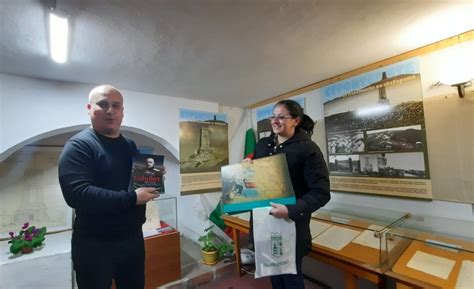 Подредиха фото изложба в музея в Берковица