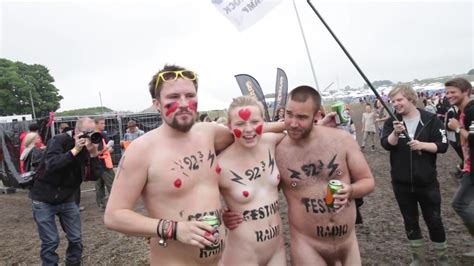 CFNM Roskilde Naked Race ThisVid