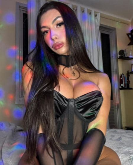 Luiza Devil Model Page