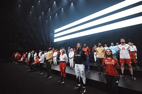 Adele Biography Music And News Billboard