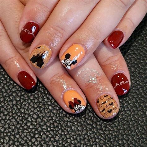 Mickey And Minnie Mouse Disney Nails Disney Nails Disney Halloween