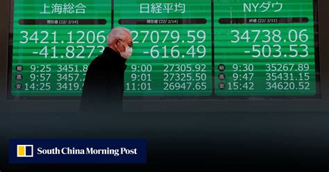 Hong Kong Stocks Retreat From 3 Week High As Traders Struggle For