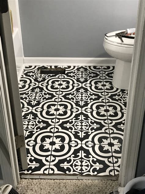 Vintage Black And White Bathroom Floor Tile