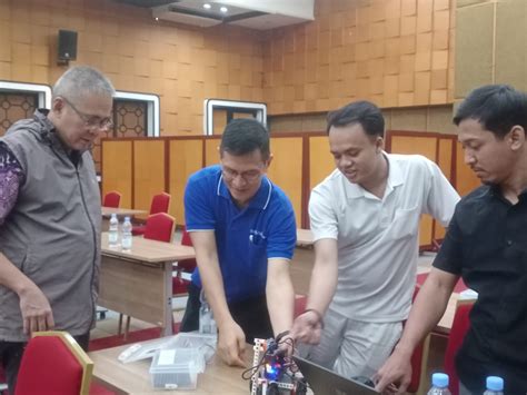 Disukai Siswa Sd Coding Dan Robotika Didorong Masuk Kurikulum Sekolah