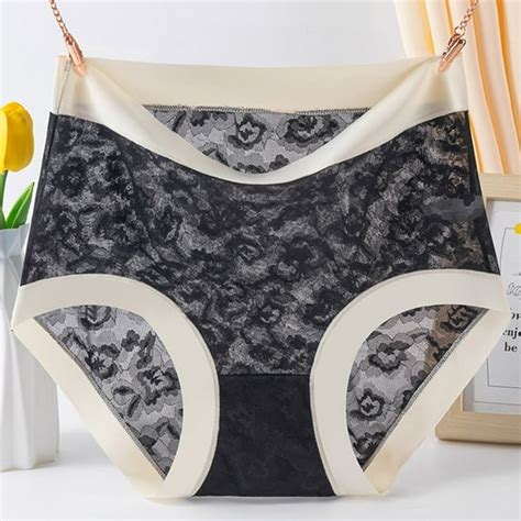 Breathable Lace Trimmed High Waisted Triangular Underwear For Women