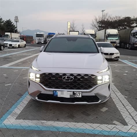 첫 신차 무사고인증합니다더뉴싼타페 하이브리드 자동차 에펨코리아