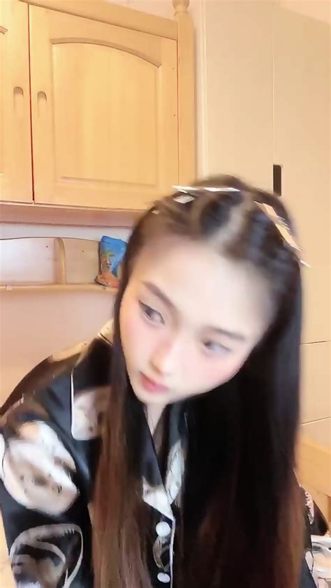 【04珊珊】g奶学生妹!极品蜜桃臀道具自慰无套啪啪!2 Eporner 【04珊珊】g奶学生妹!极品蜜桃臀道具自慰无套啪啪!2 Eporner