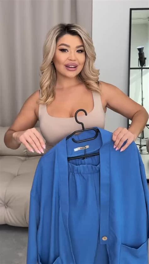 Жіночий одяг •Костюми•Сукні•Куртки•Джинси•Кардигани•Штани Неймовірний літній костюмчик в якому