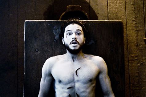 سریال گیم آف ترونز ؛ از خلاصه فصل ها تا معرفی بازیگران و اصطلاحات ستاره