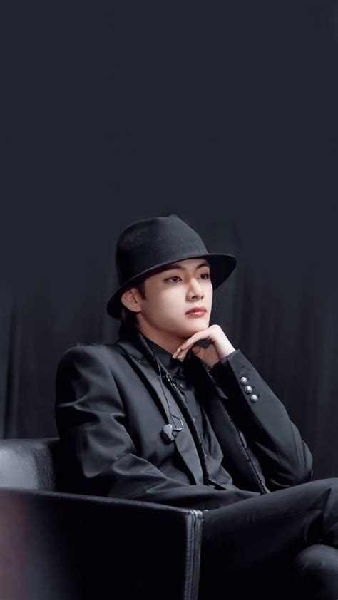 Ghim Của Mokota Kitsaragi Trên Taehyung Thời Trang