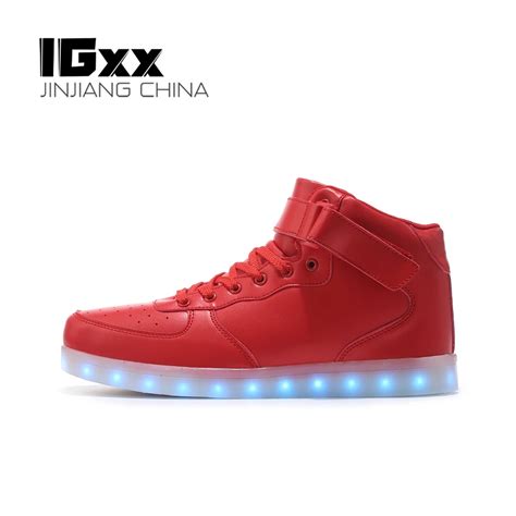 Igbx 하이 탑 Led 신발 라이트 업 남성용 Led 스니커즈 Usb 충전 신발 여성 빛나는 빛나는 깜박이 신발 Led