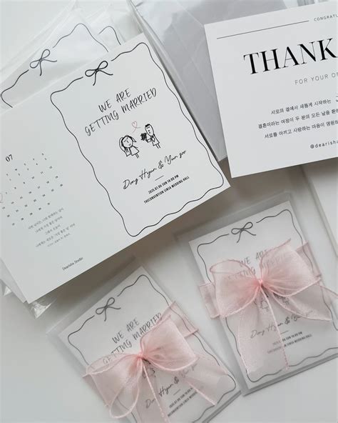 디어이샤 포토•이름n행시 청첩장 💍 💌 결혼 후 가족 명칭 헷갈리지 않게 정리해드려요 💌 결혼 후 서로의 가족을 뭐라고 불러야 할지 생각보다 헷갈리는 경우가