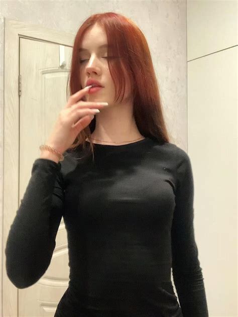 девушка красивая в 2025 г Нормальные девушки Женщина Дева