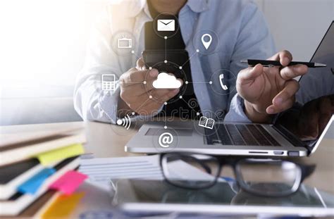 Cloud Computing Diagram Network Data Storage Technology Service Stock Illustration