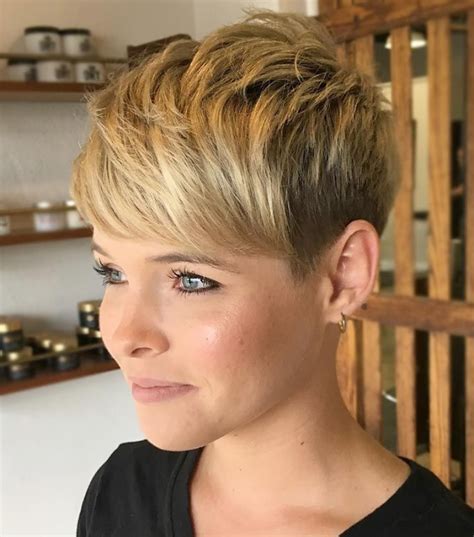 45 Pixie Haircuts With Bangs Stylechop