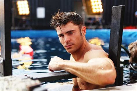 Zac Efron Workout Routine How To Build A Baywatch Body Be In Shape