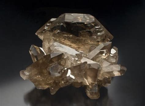 Common Varieties Of Quartz Sio2 Crystals Minerals Crystals Rocks